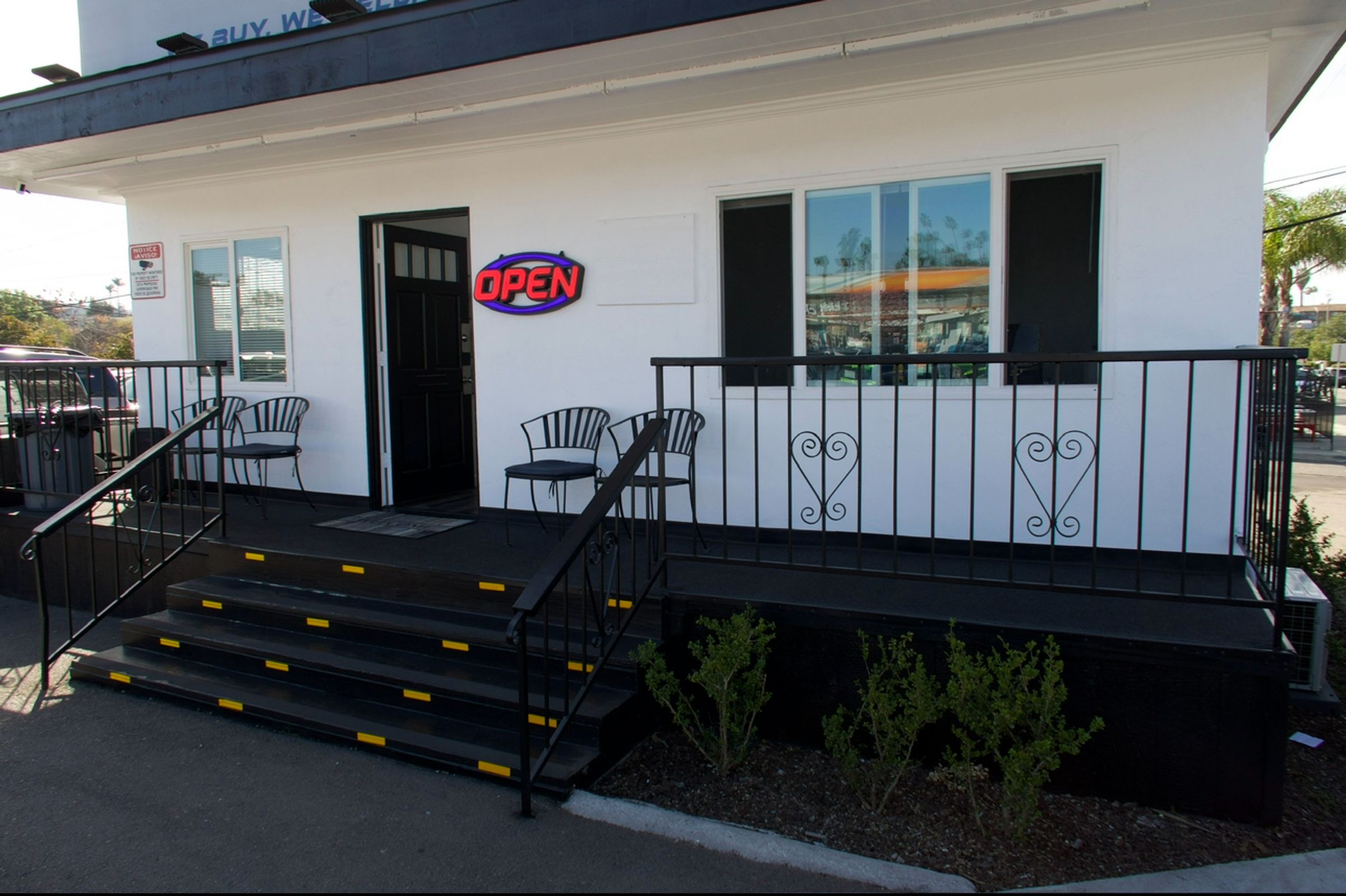 Home - Surf Motors Inc.